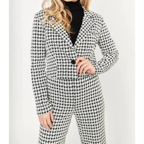 Frank Lyman Design | Jackets & Coats | New Frank Lyman Cropped ...